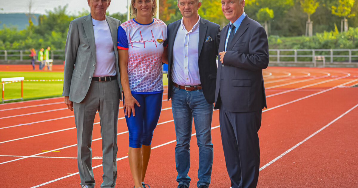 Radotín slavnostně otevřel nově zrekonstruovaný stadion | Atletika.cz